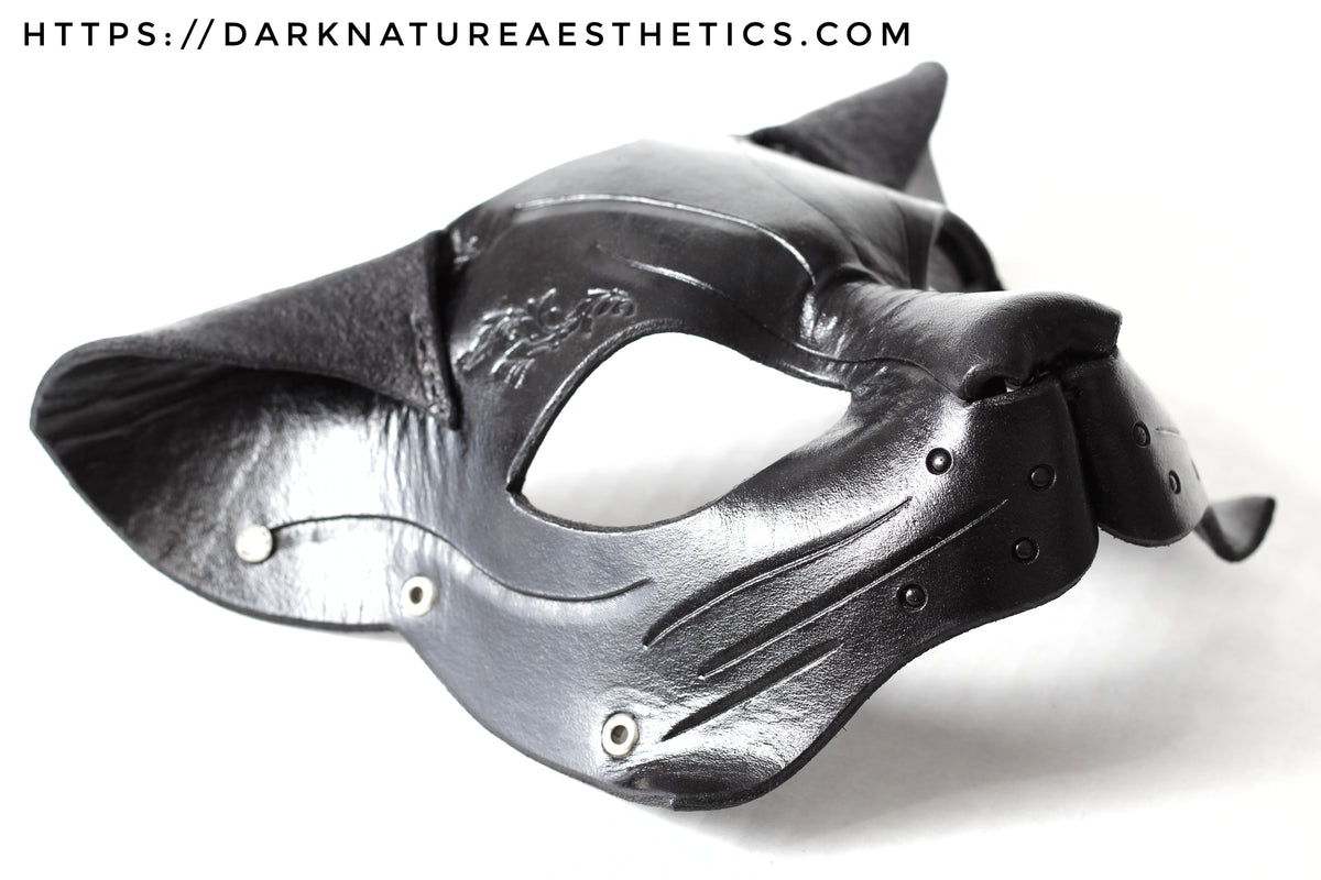 "Deep Abyss" Calista Kitty Cat Leather Mask – Dark Nature Aesthetics